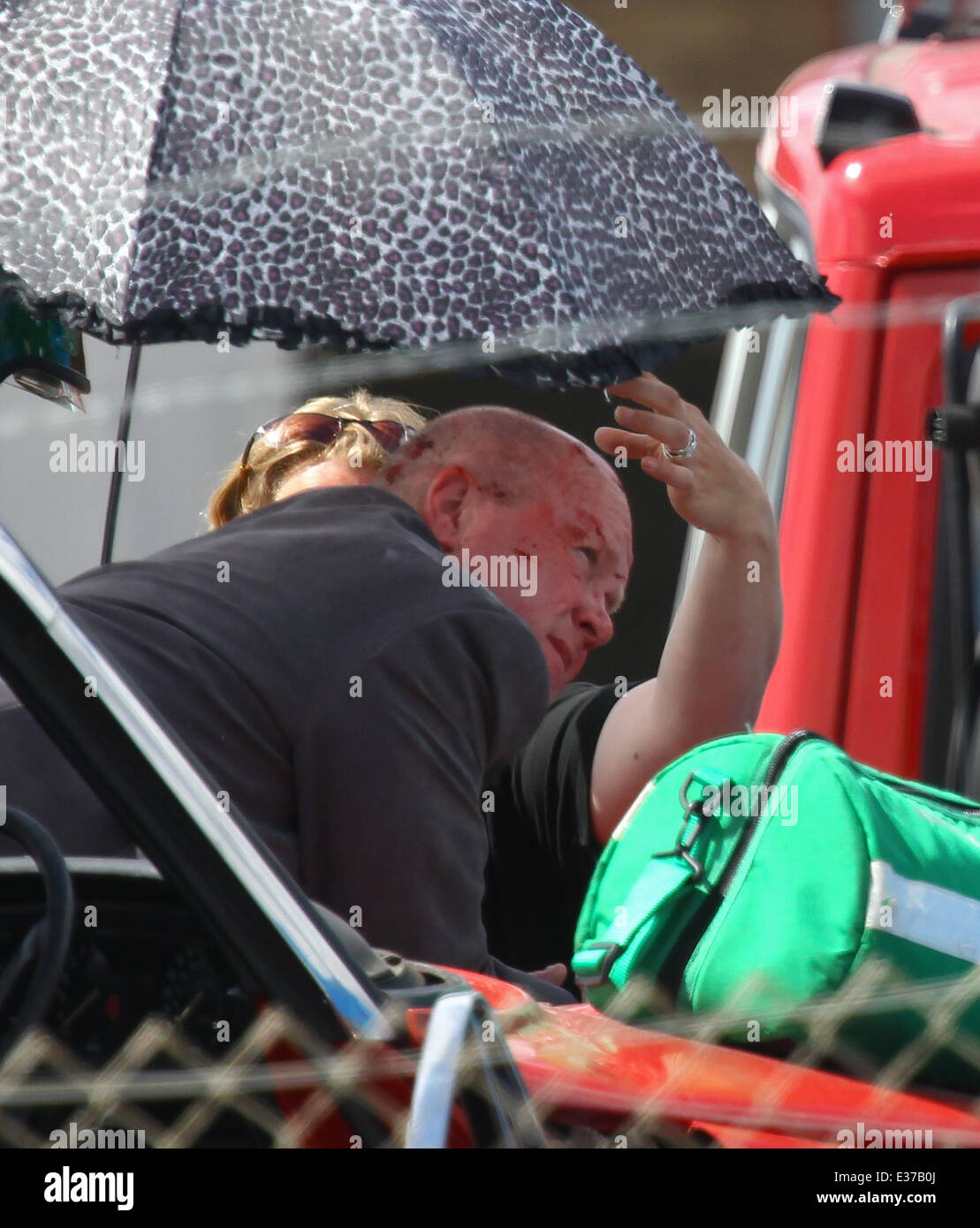 Steve McFadden (Phil Mitchell)and Daniel Coonan (Carl White) film a ...