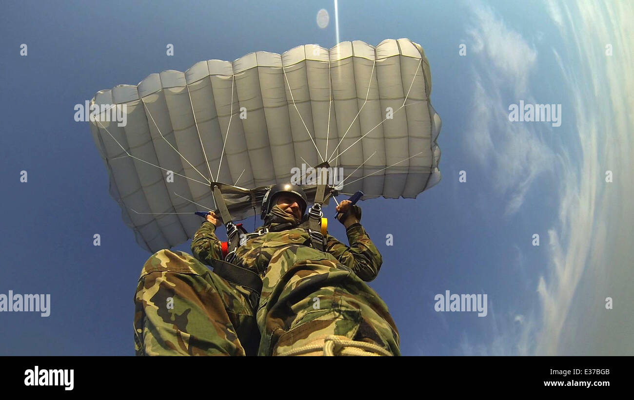Bulgarian army soldiers skydive from a plane during a "Black Sea ...