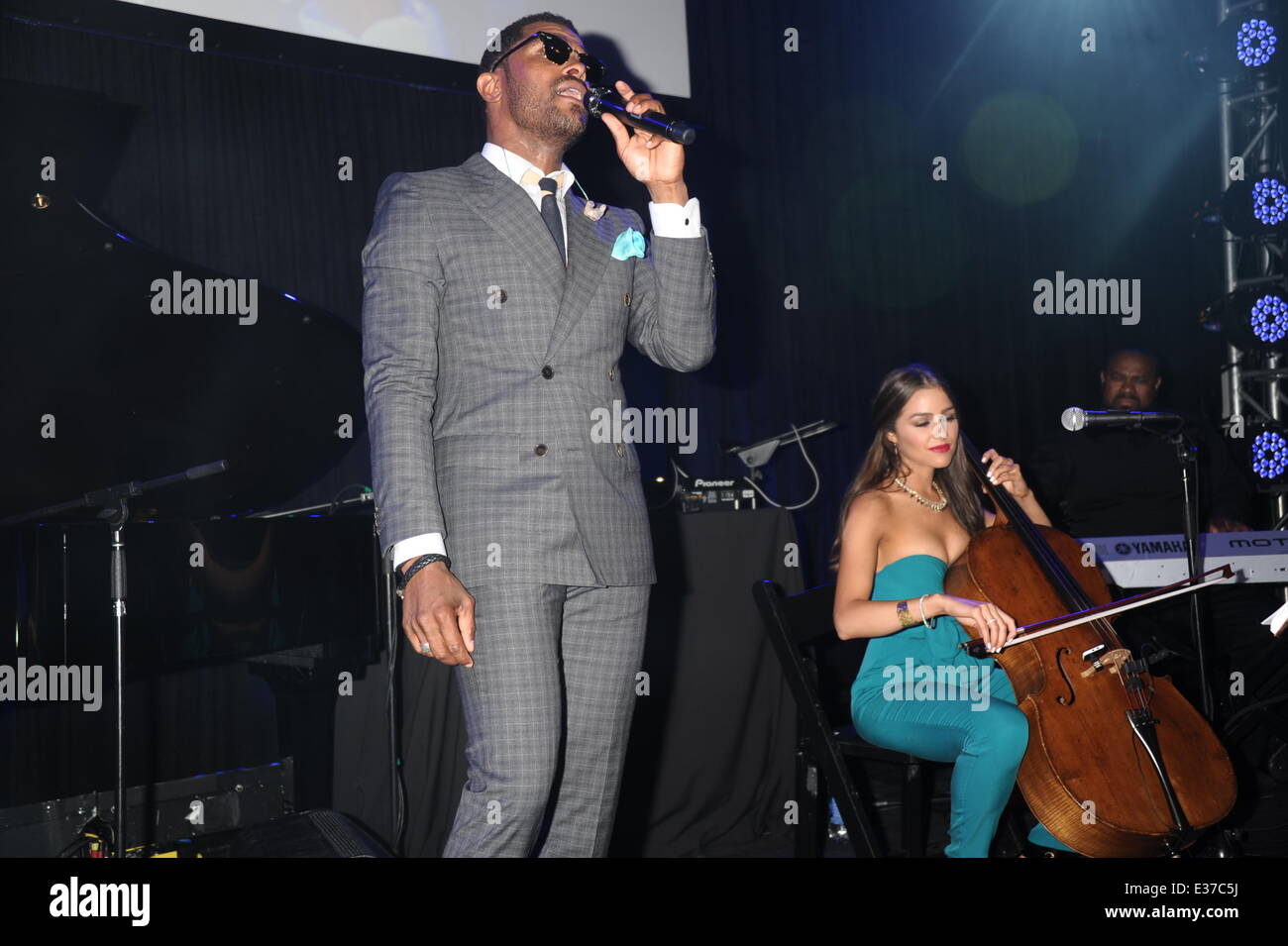 Russell Simmon's Rush Philanthropic Arts Foundation 14th Annual Art for ...