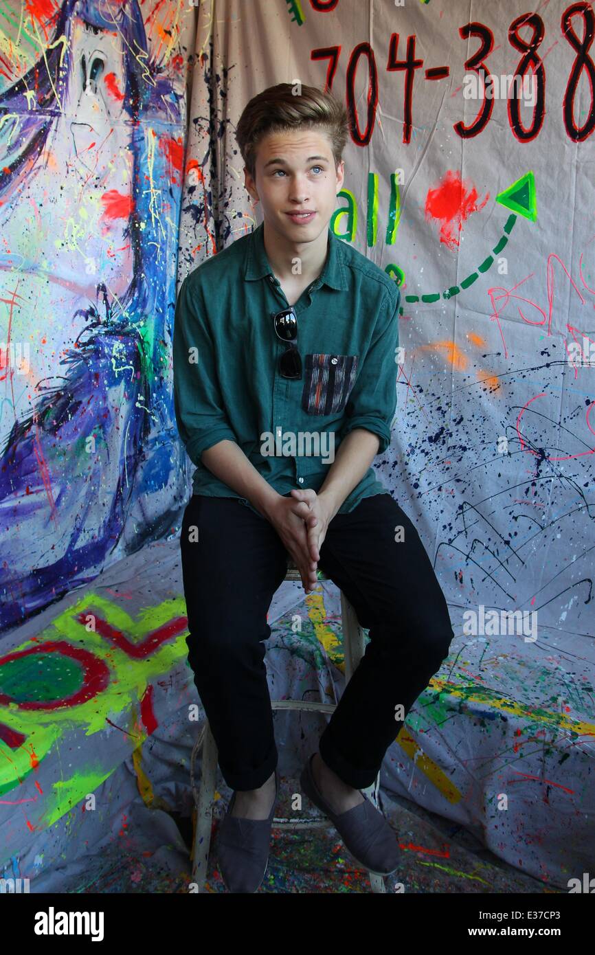 Ryan Beatty at TOMS Store on Abbot Kinney in Venice Beach Featuring ...