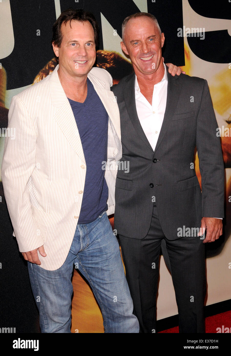 Bill paxton and robert john burke hi-res stock photography and images ...