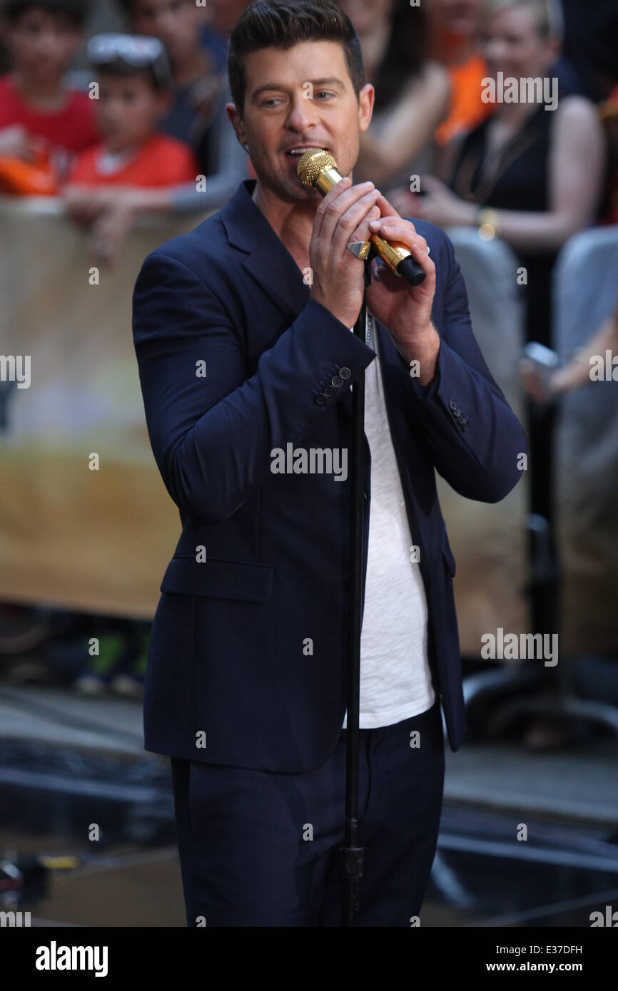 Robin Thicke performs during the NBC Toyota Concert Series on the ...