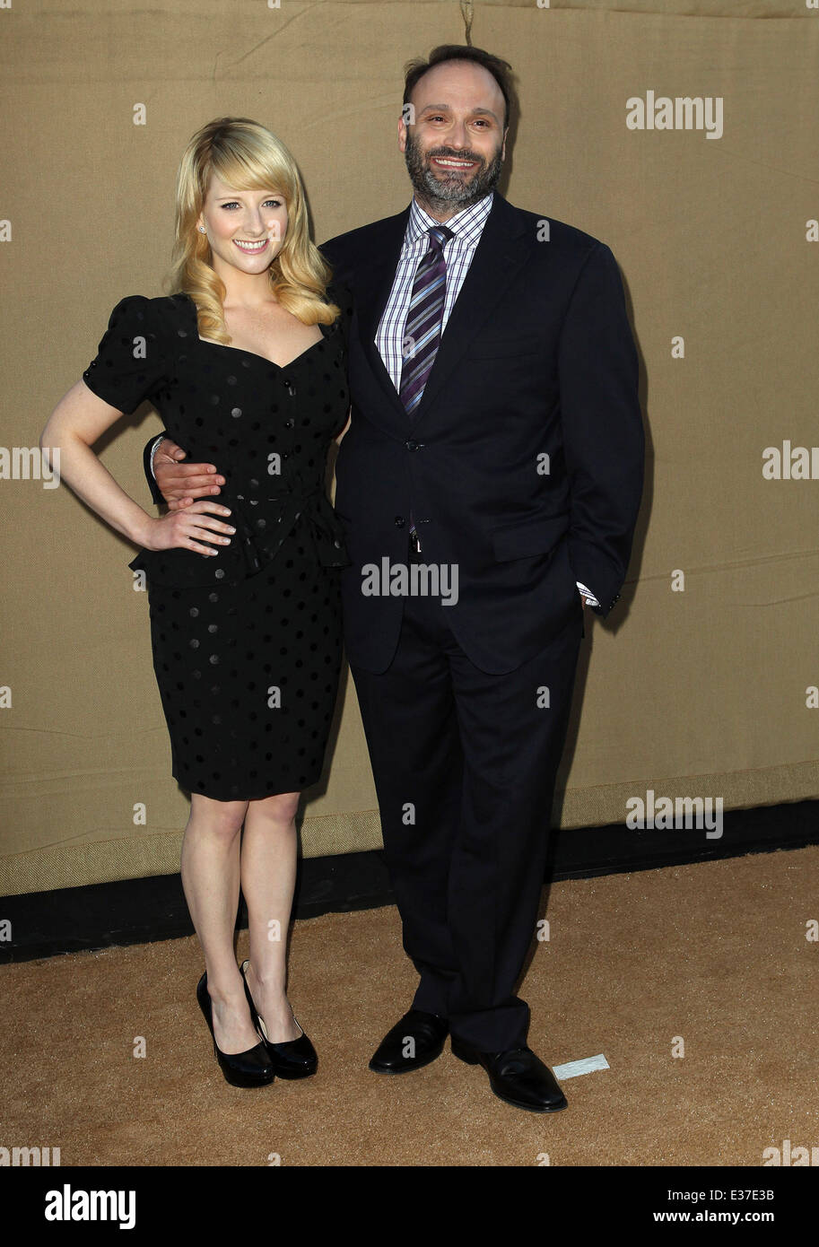 Melissa Rauch Y Winston Beigel Winston Beigel – Inside The Life Of
