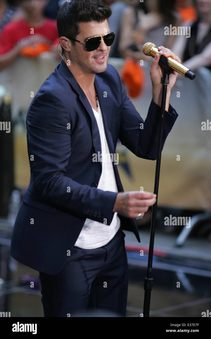 Robin Thicke performs during the NBC Toyota Concert Series on the ...