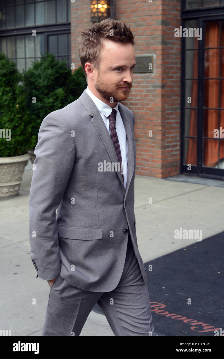 Aaron Paul outside his hotel in Manhattan Featuring: Aaron Paul Where ...