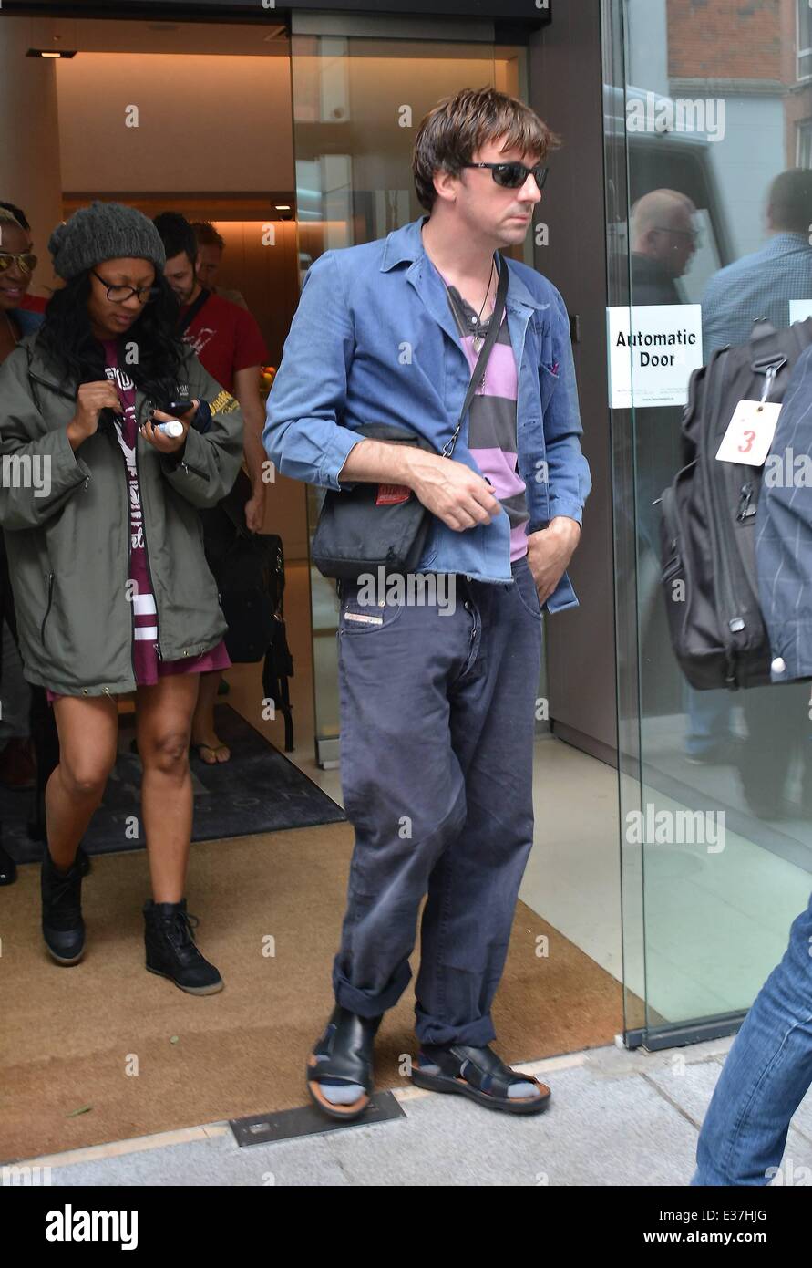 Members of Blur spotted leaving their hotel ahead of their IMMA concert ...