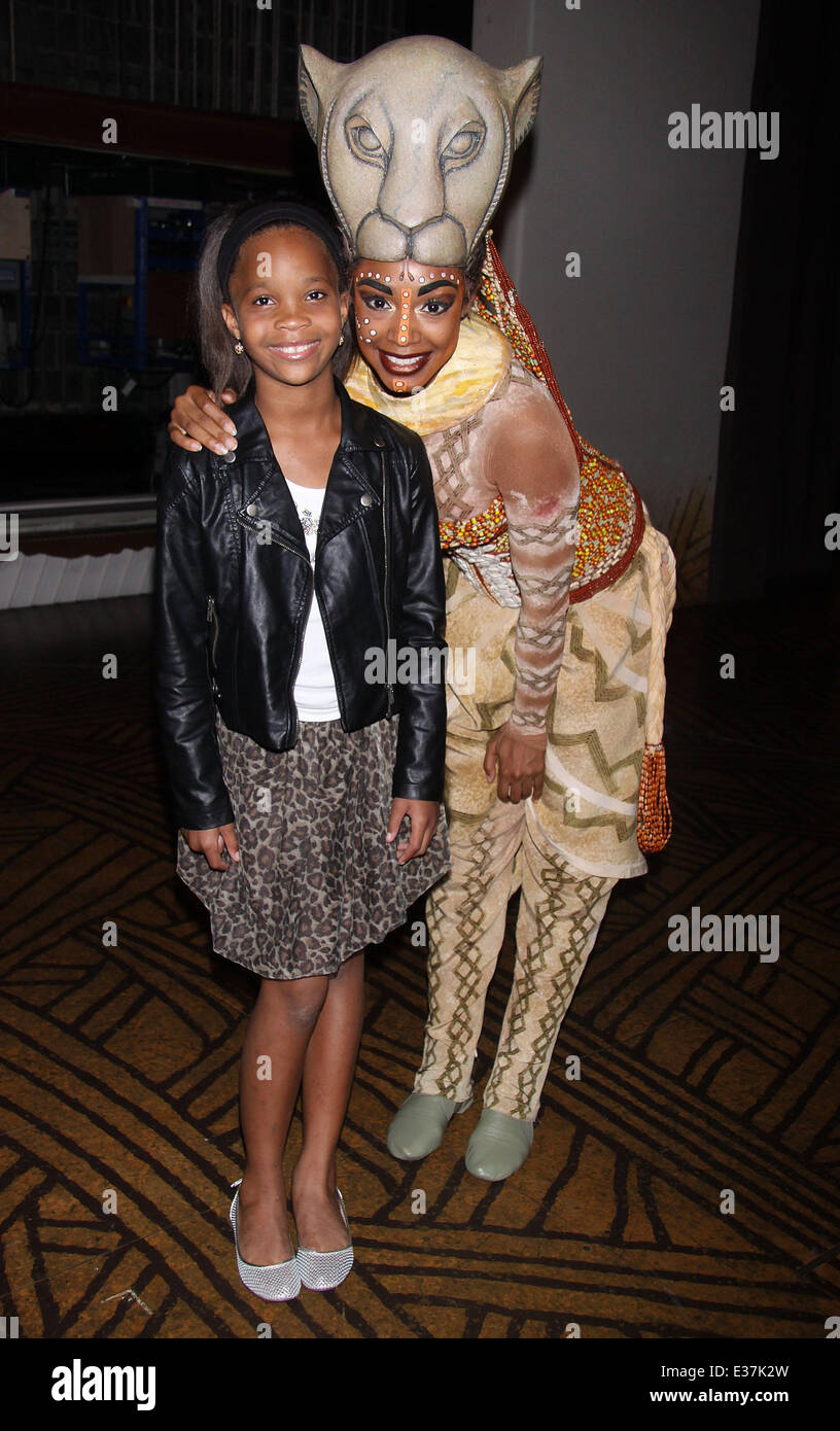 Quvenzhané Wallis backstage at the Broadway musical The Lion King at ...
