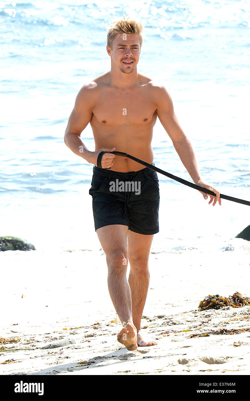 Derek Hough Hosts a Beach Party at The Revolve Beach House Featuring ...