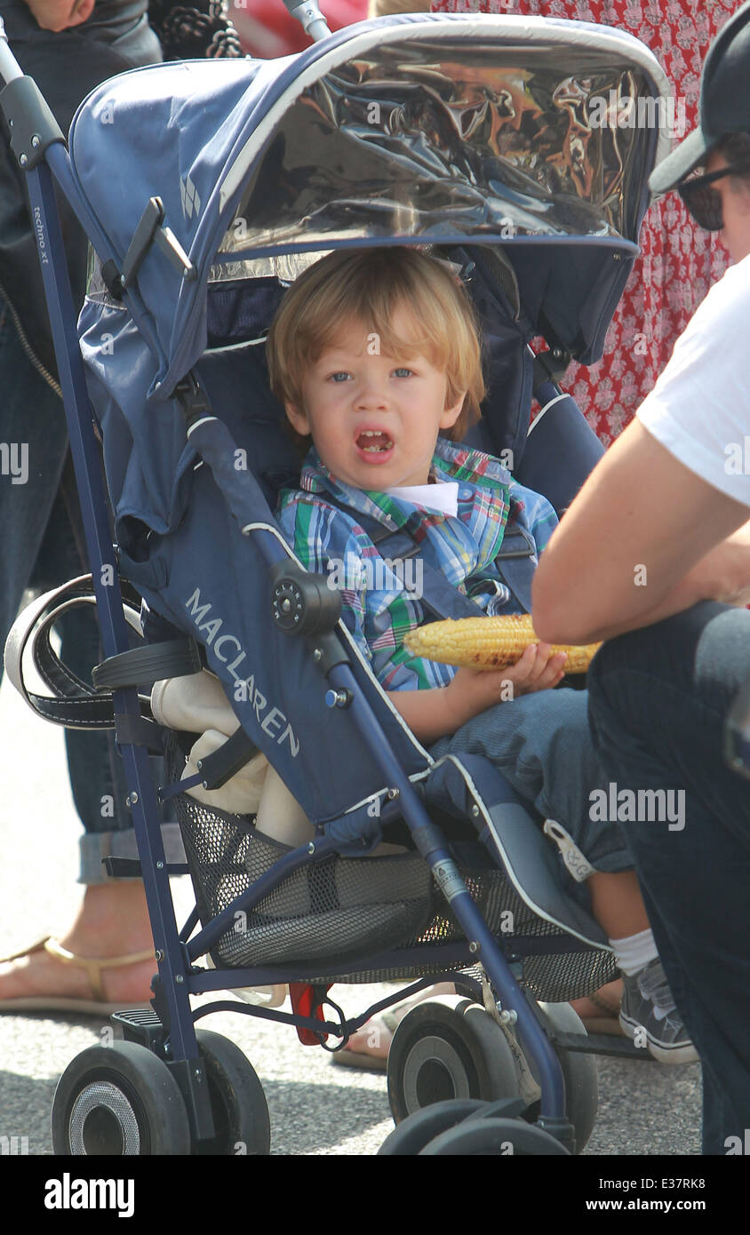 Ali Larter with husband Hayes MacArthur and Son Theodore enjoy the day ...