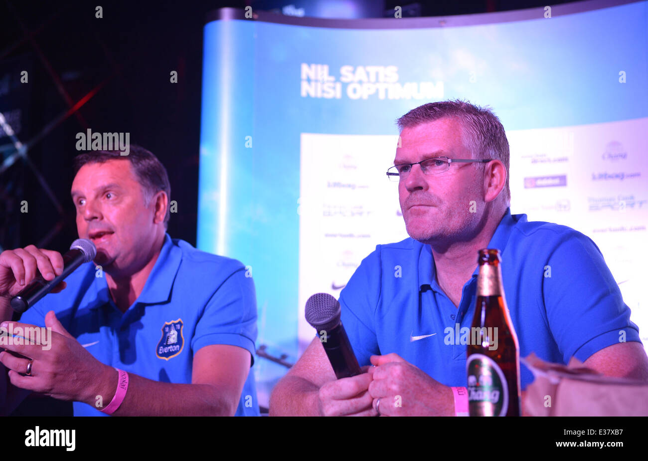 Everton Football Club meet and greet in Miami Featuring: Graeme Sharp ...