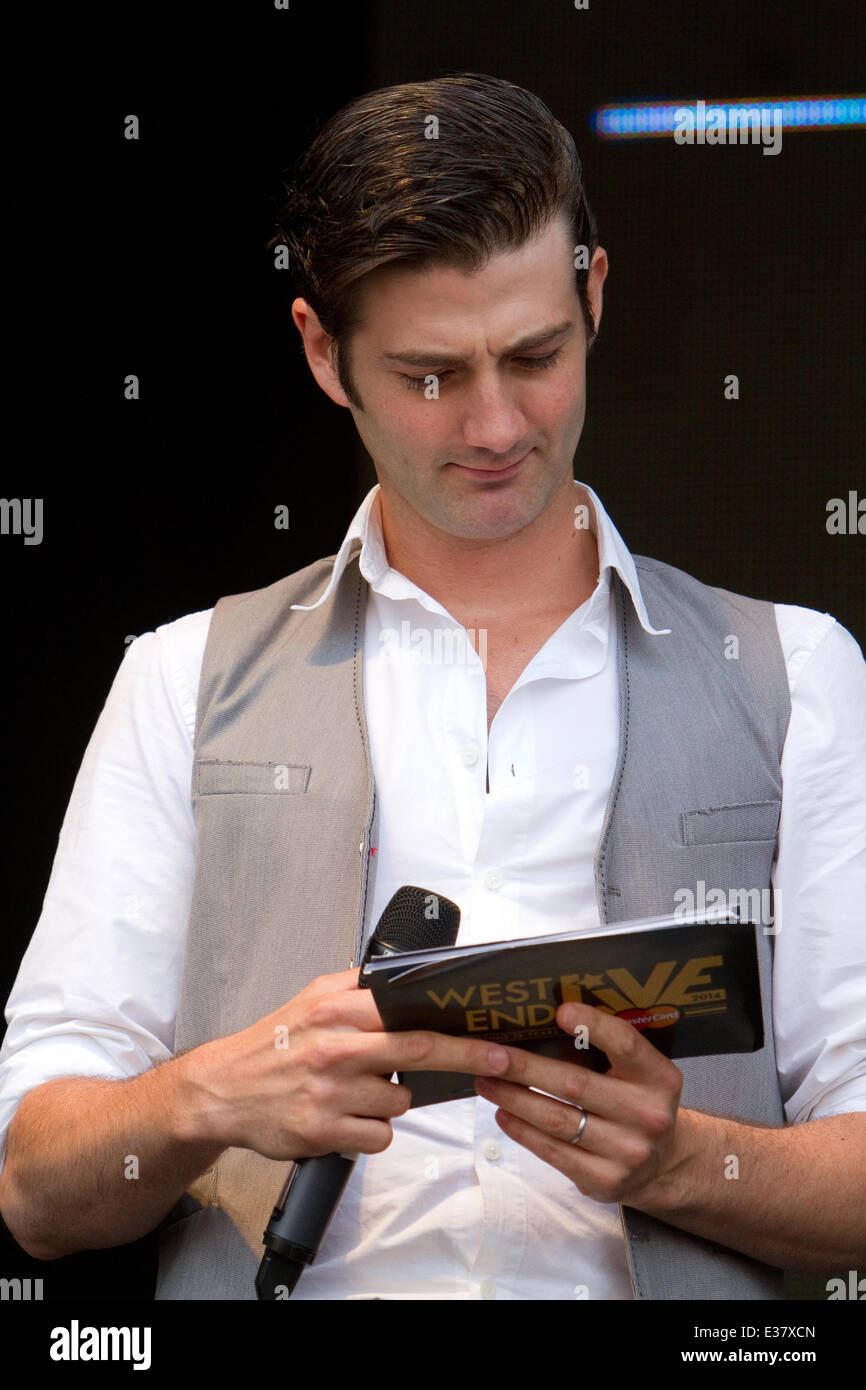 Oliver Tompsett Stock Photos & Oliver Tompsett Stock Images - Alamy