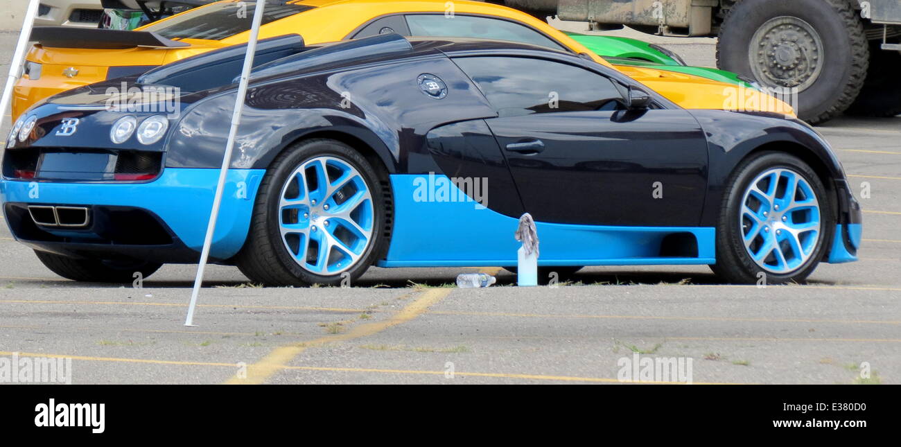 Pictures from the film set for Transformers 4 in Detroit Michigan. Mark ...