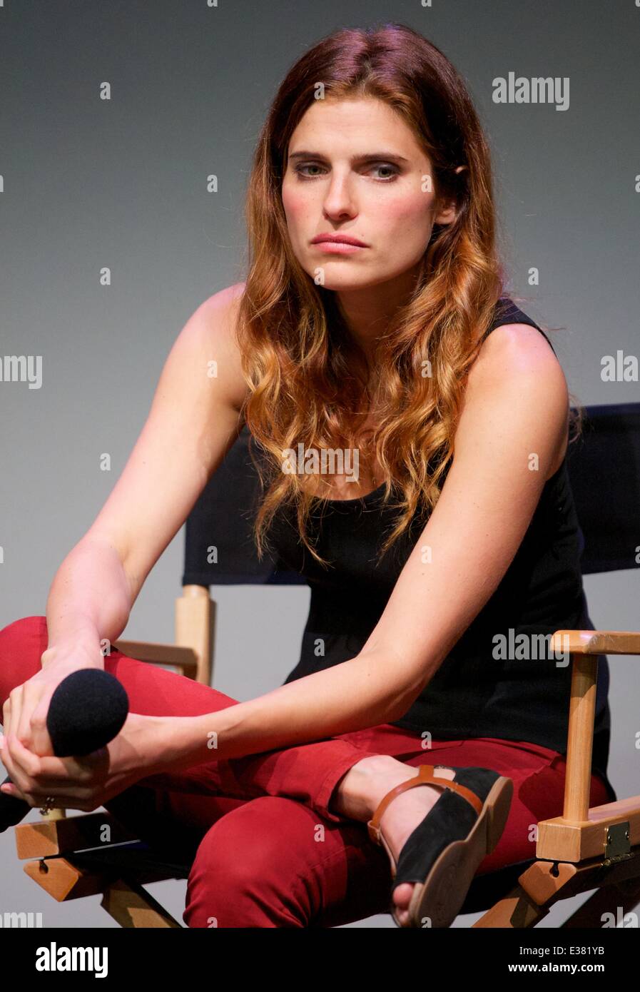 Meet The Filmmaker Lake Bell In A World At The Apple Store In Soho