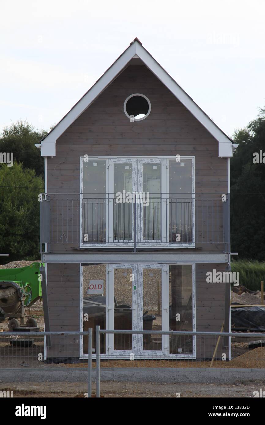 Are these the most expensive beach huts in the UK? On the market from £ ...