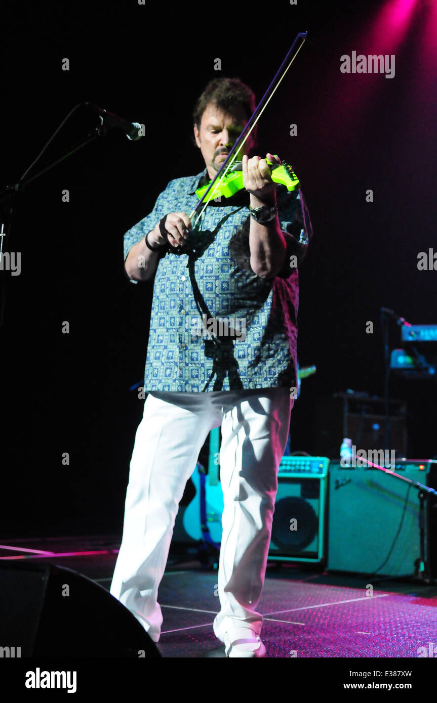 Alabama Performs At Hard Rock Live! Featuring: Jeff Cook Where ...