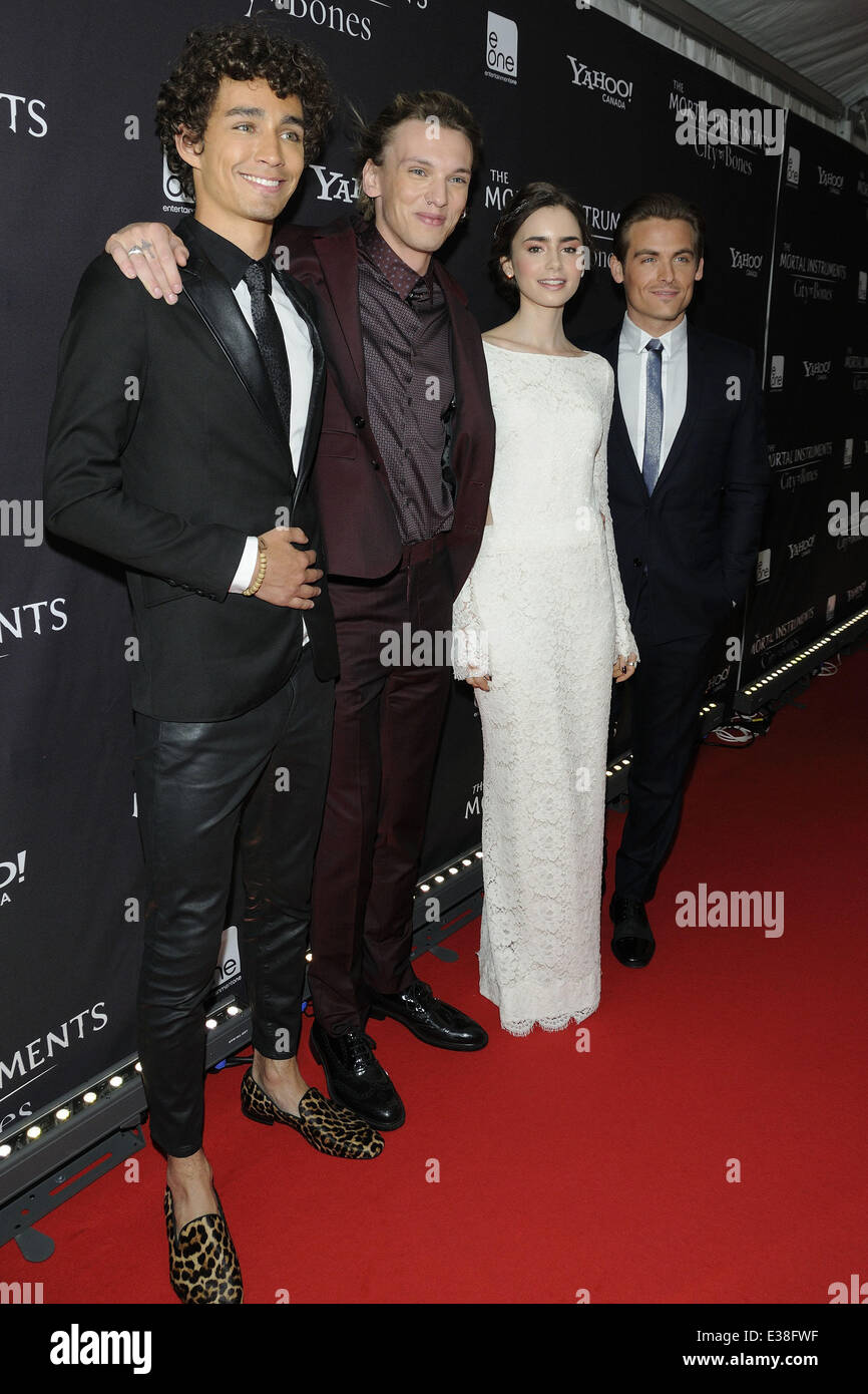 Jamie Campbell Bower And Robert Sheehan