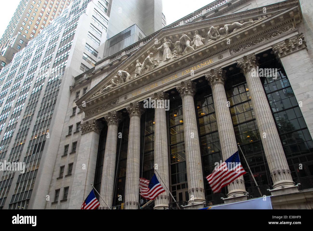 the stock exchange building in new york, usa Stock Photo - Alamy