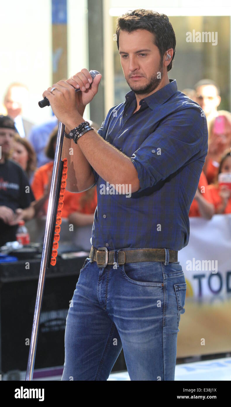 Luke Bryan performs on the 'Today' show as part of their NBC Toyota ...