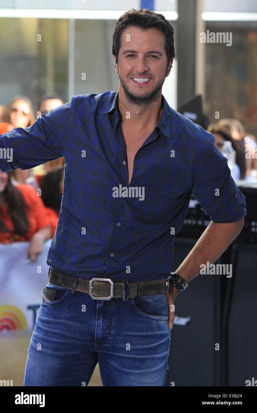 Luke Bryan performs on the 'Today' show as part of their NBC Toyota ...
