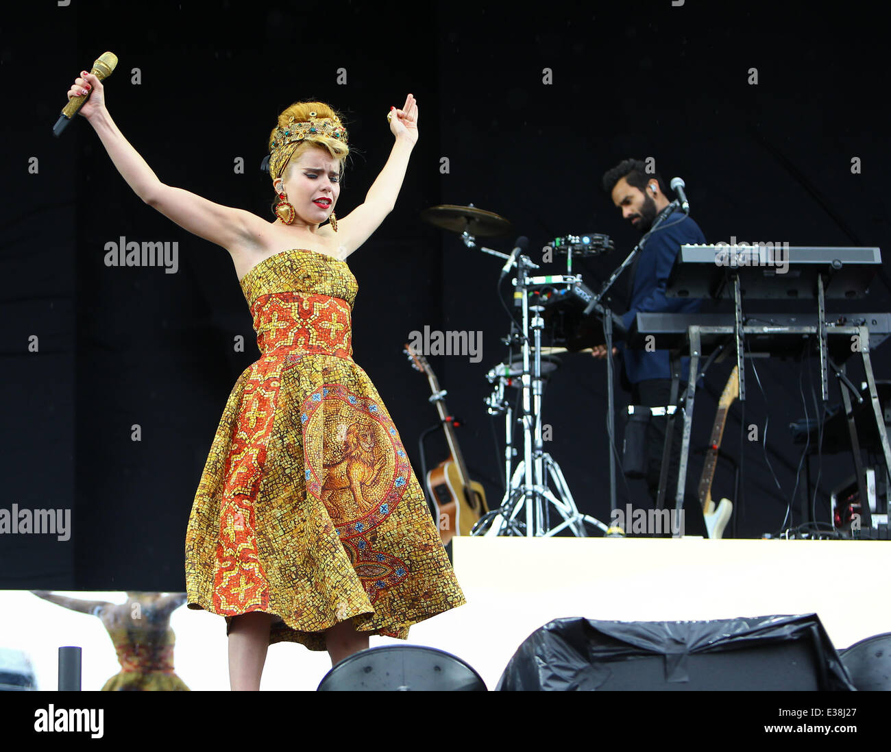 V Festival 2013 held at Highlands Park - Performances - Day One ...