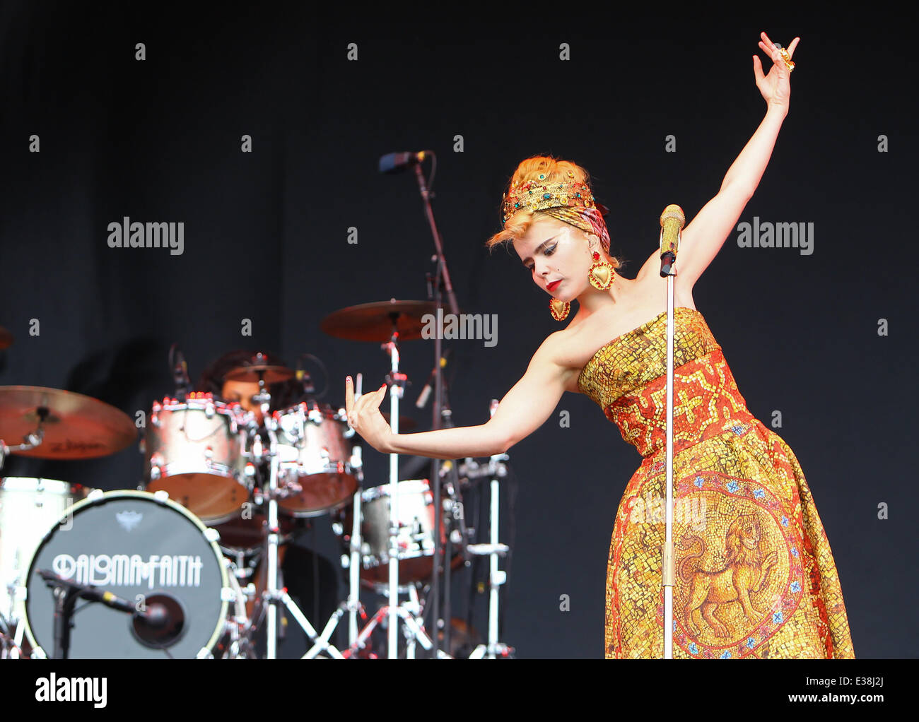 V Festival 2013 held at Highlands Park - Performances - Day One ...