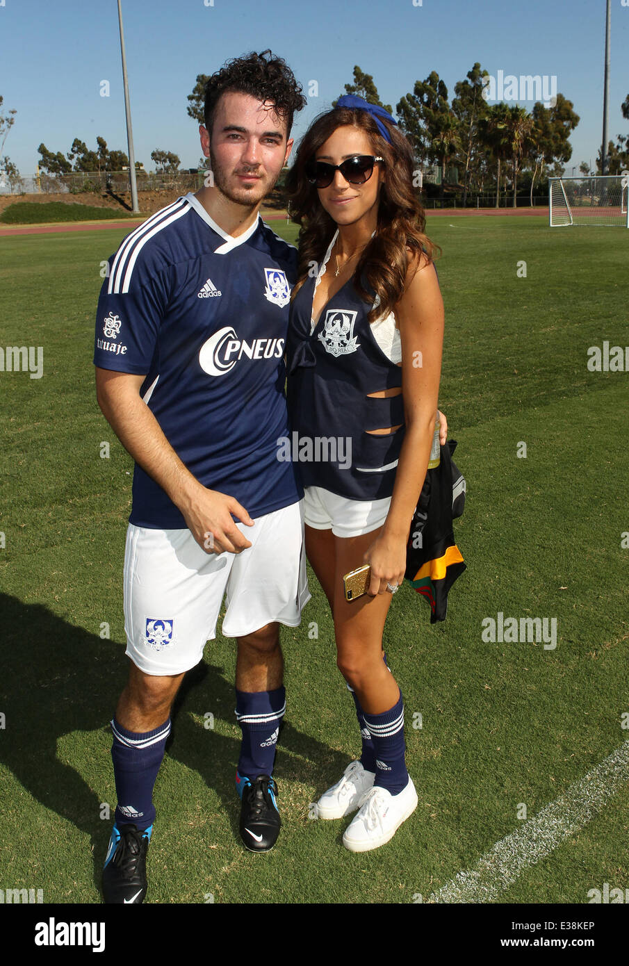 Jonas Brothers host charity soccer match before LA Galaxy Featuring ...