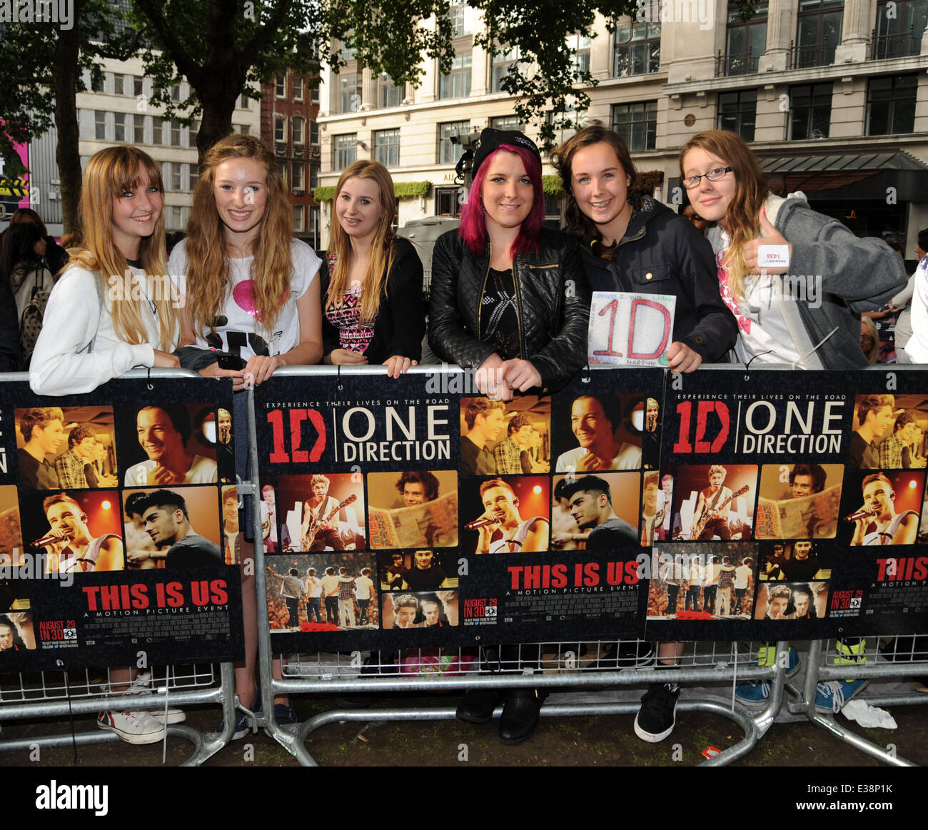 Hundreds of One Direction fans camp out in London's Leicester Square ...