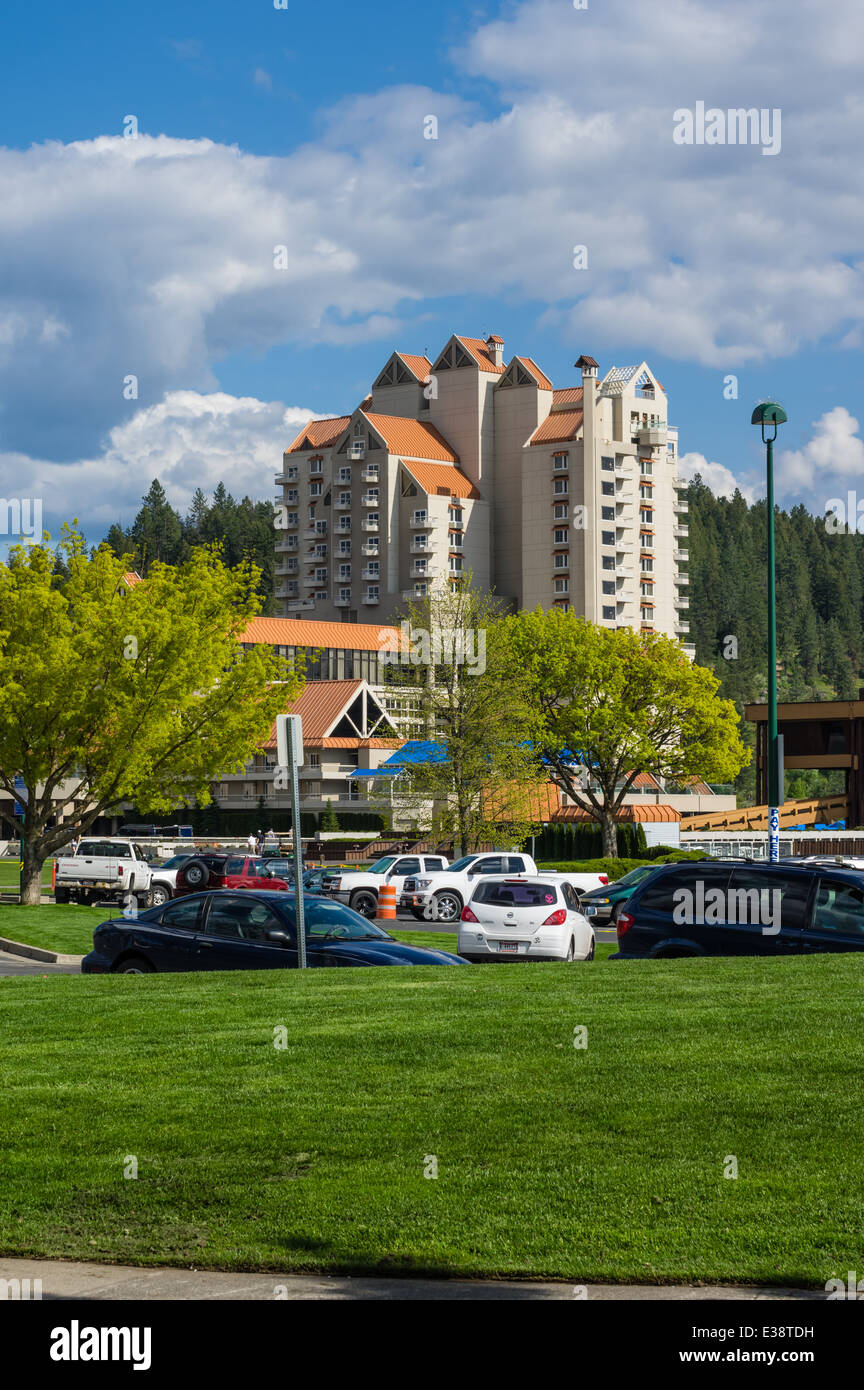 Coeur d'Alene resort hotel on Coeur d'Alene lake. Coeur d'Alene, Idaho ...