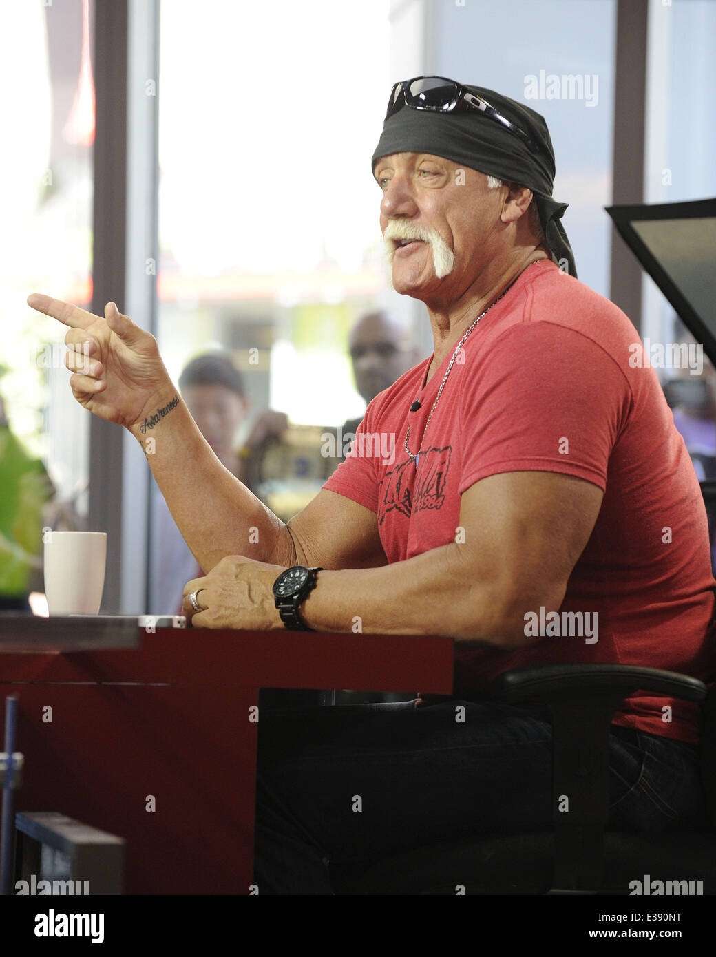 Singer and Celebrities on Global TV's The Morning Show. Featuring: Hulk ...