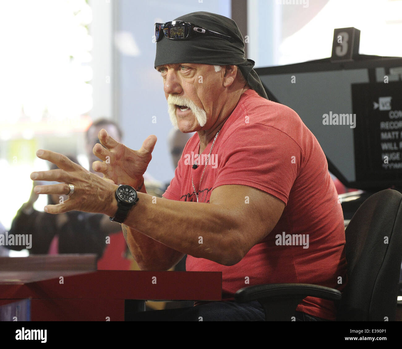Singer and Celebrities on Global TV's The Morning Show. Featuring: Hulk ...
