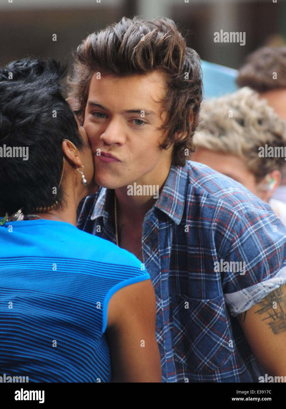 One Direction perform on the 'Today' show as part of their NBC Toyota ...