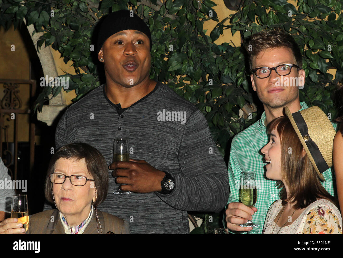 NCIS Los Angeles 100th episode cake cutting event Held At Paramount ...