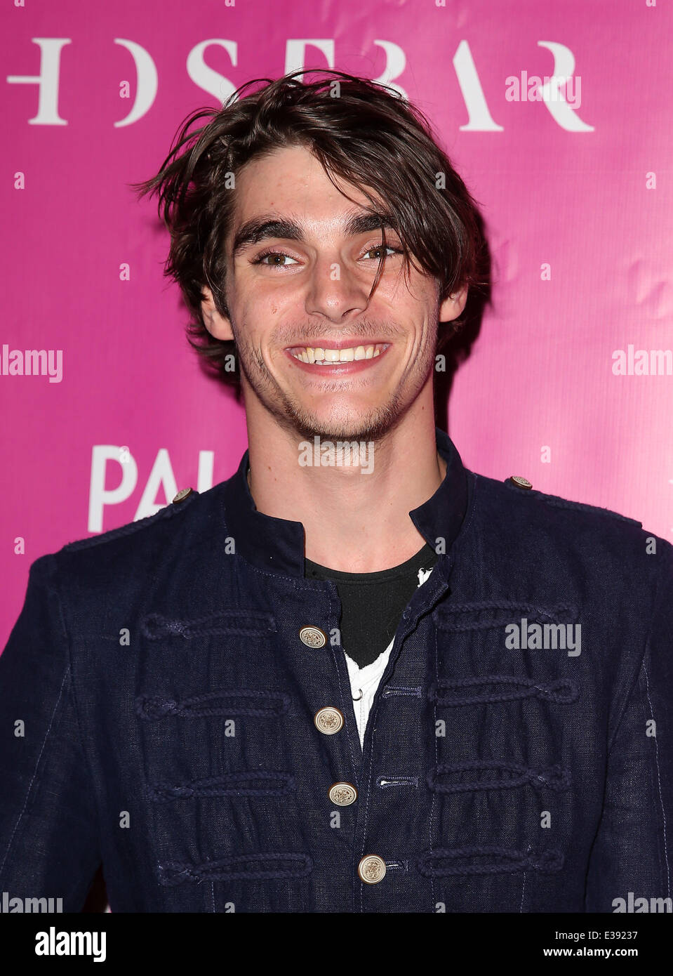 “BREAKING BAD” STAR, RJ MITTE, TO CELEBRATE 21ST BIRTHDAY AT GHOSTBAR ...
