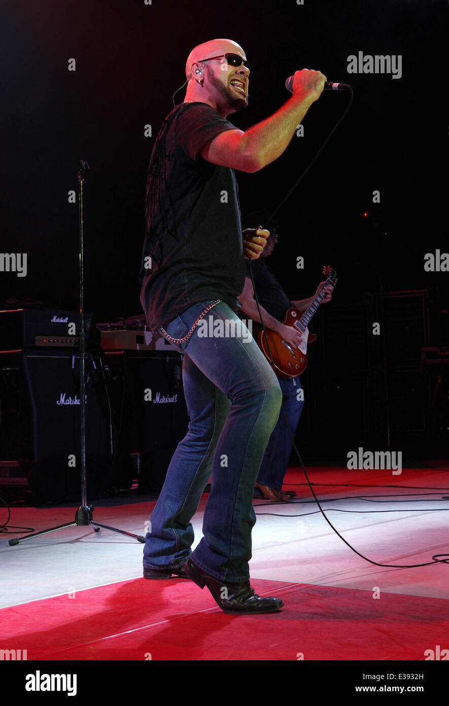 Jason Bonham Led Zeppelin Experience Held at The Greek Theater ...