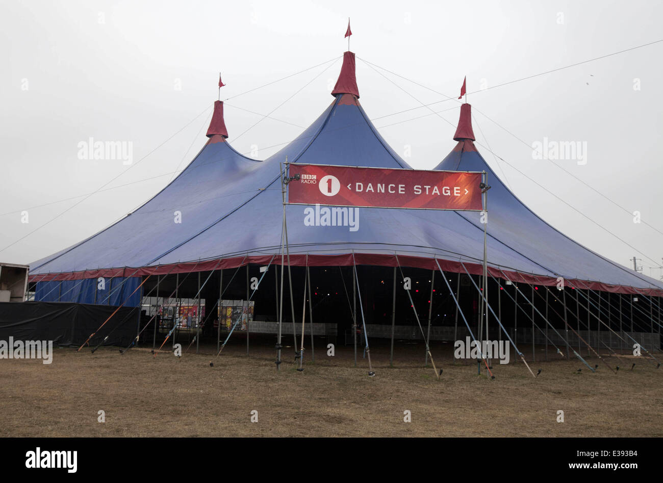 Reading Festival 2013 - Day 2 Featuring: Atmosphere Where: Reading ...