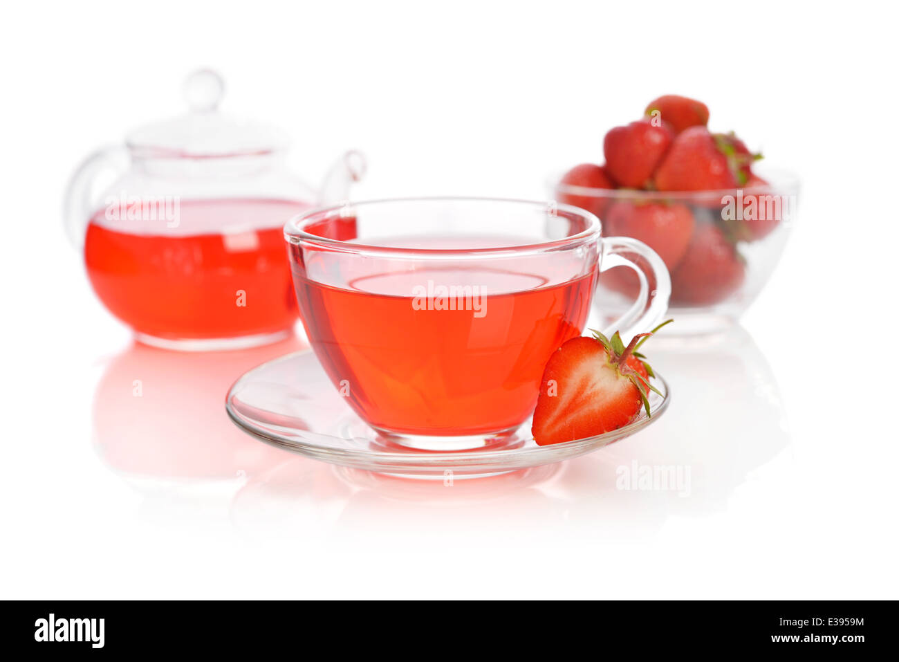 Teapot and strawberry hi-res stock photography and images - Alamy