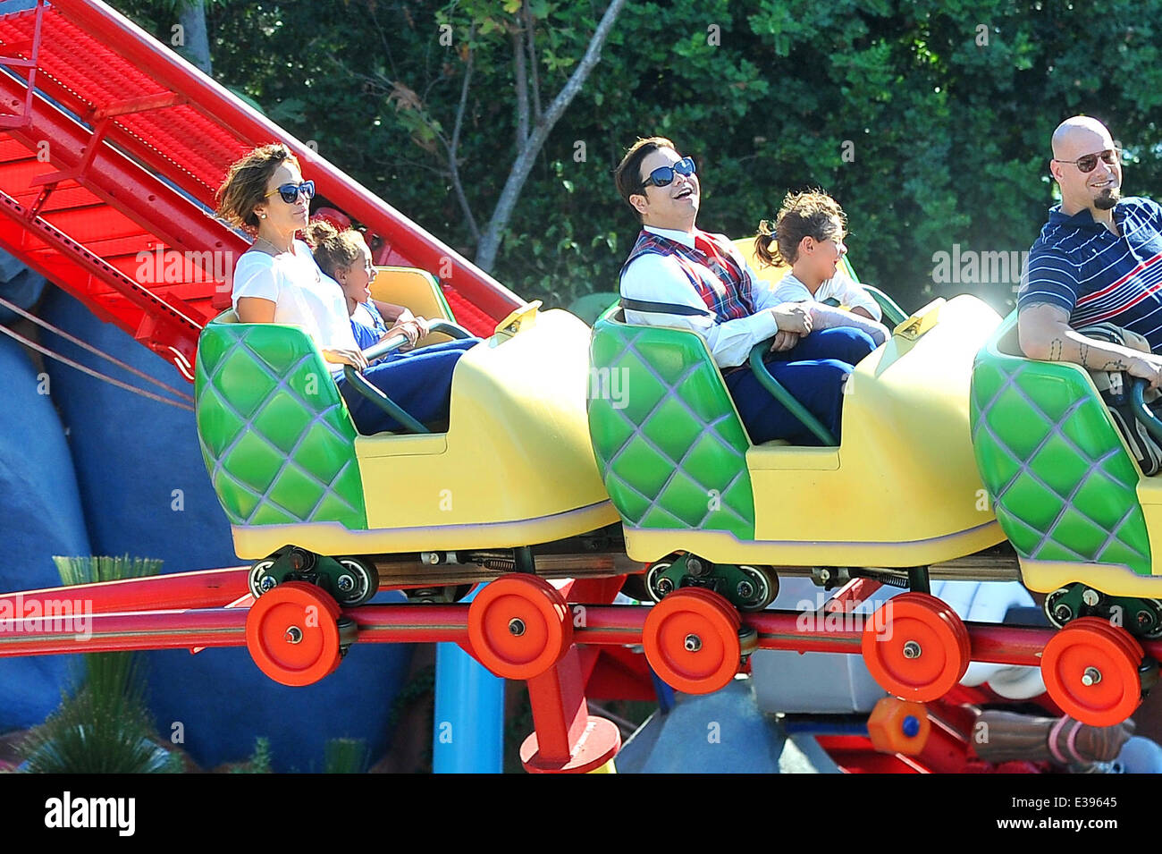 Jennifer Lopez spends quality time with her son and daughter at ...