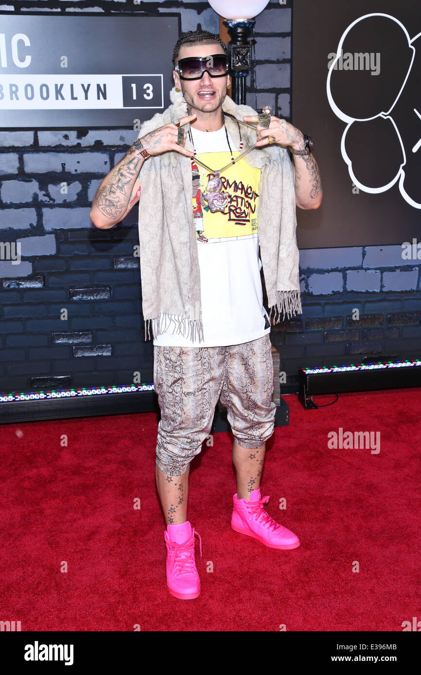 2013 MTV Music Awards held at the Barclays Center - Arrivals Featuring ...