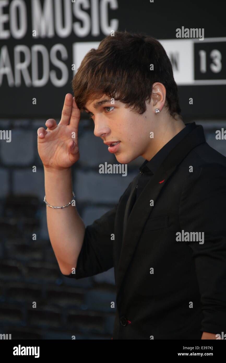 The 2013 MTV Video Music Awards - Arrivals at the Barclays Center ...