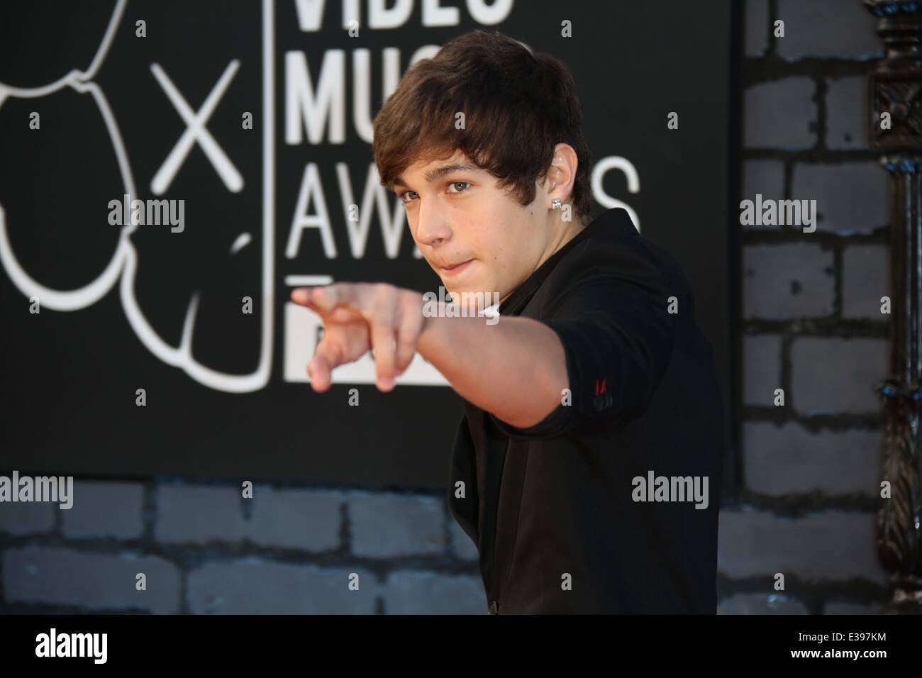 The 2013 MTV Video Music Awards - Arrivals at the Barclays Center ...