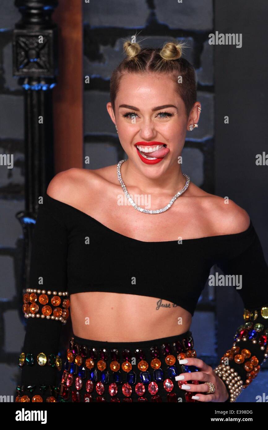 The 2013 MTV Video Music Awards at the Barclays Center. Featuring ...