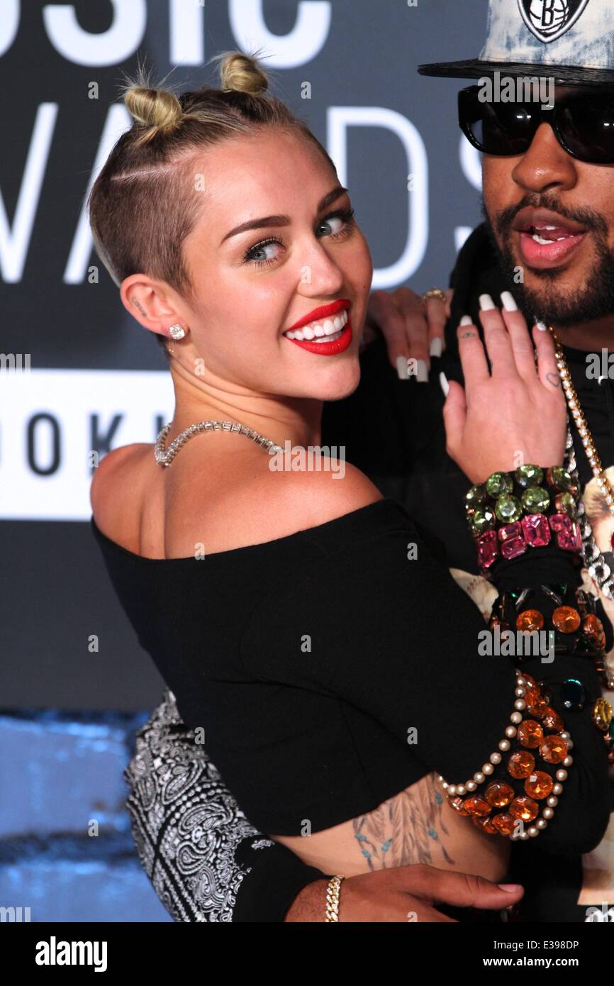 The 2013 MTV Video Music Awards at the Barclays Center. Featuring ...