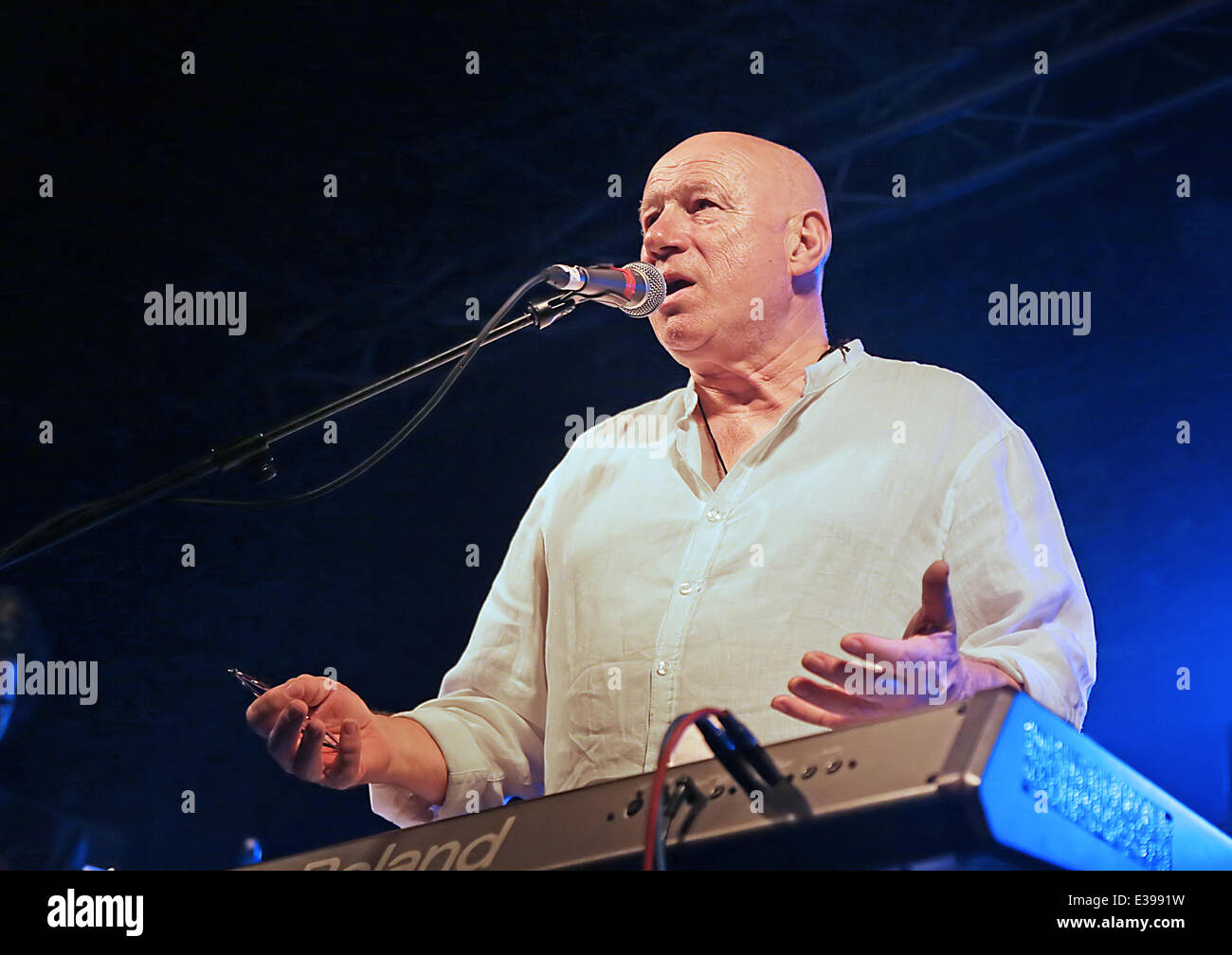 Neil innes rutles hi-res stock photography and images - Alamy