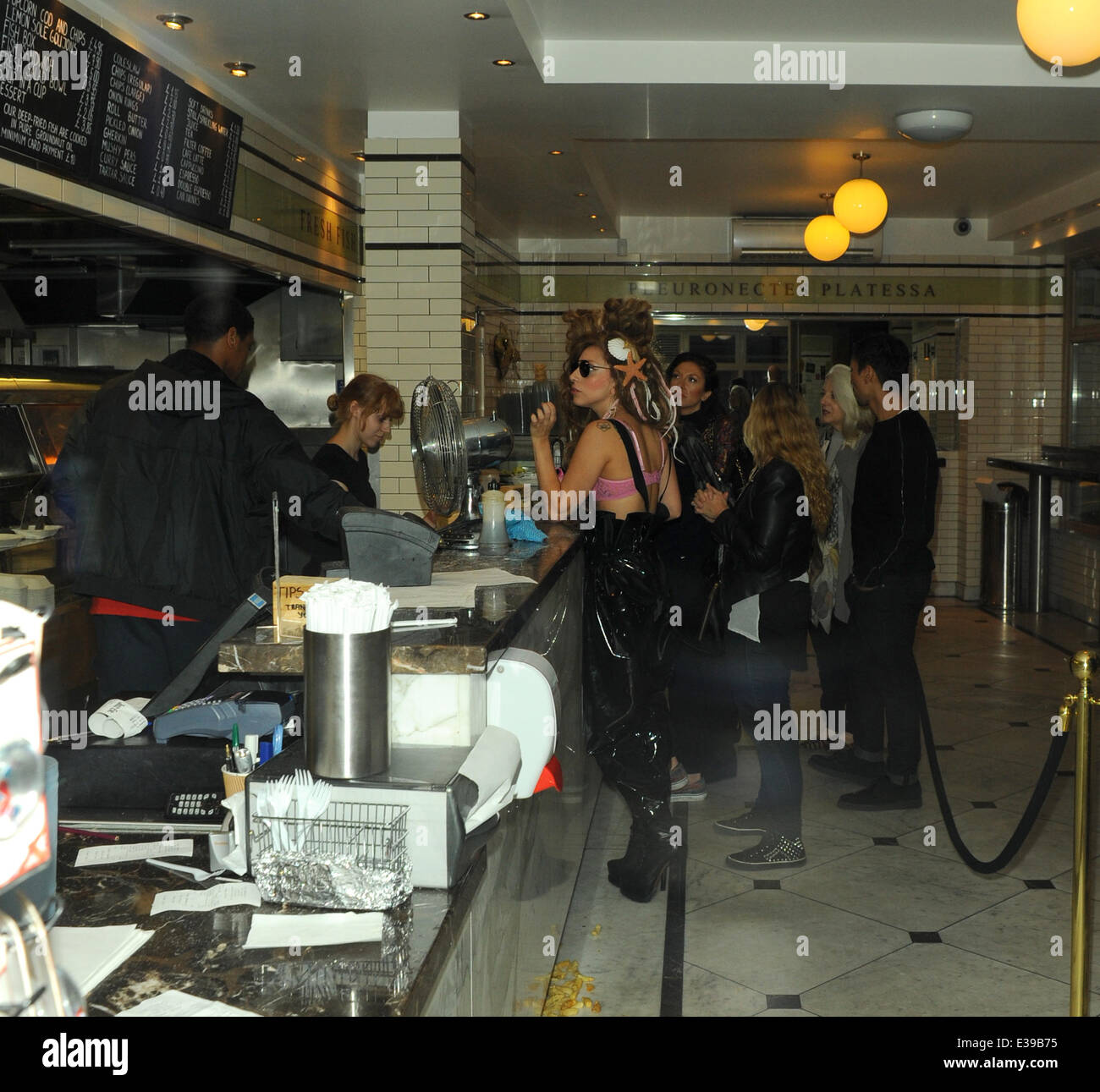 Lady Gaga eating out late as she arrives at about 10pm at The SeaShell ...