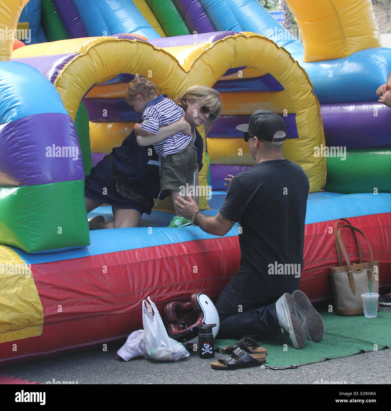 Selma Blair and Jason Bleick out with their son Arthur in Studio City ...