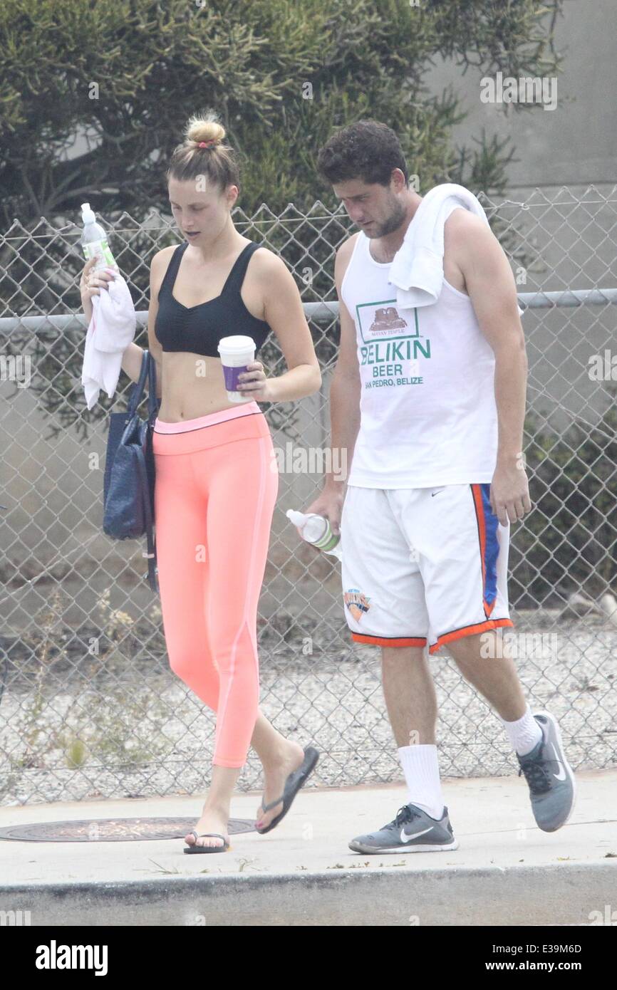 Whitney Port and Tim Rosenman leaving a Spinning classes at YAS Abbot ...