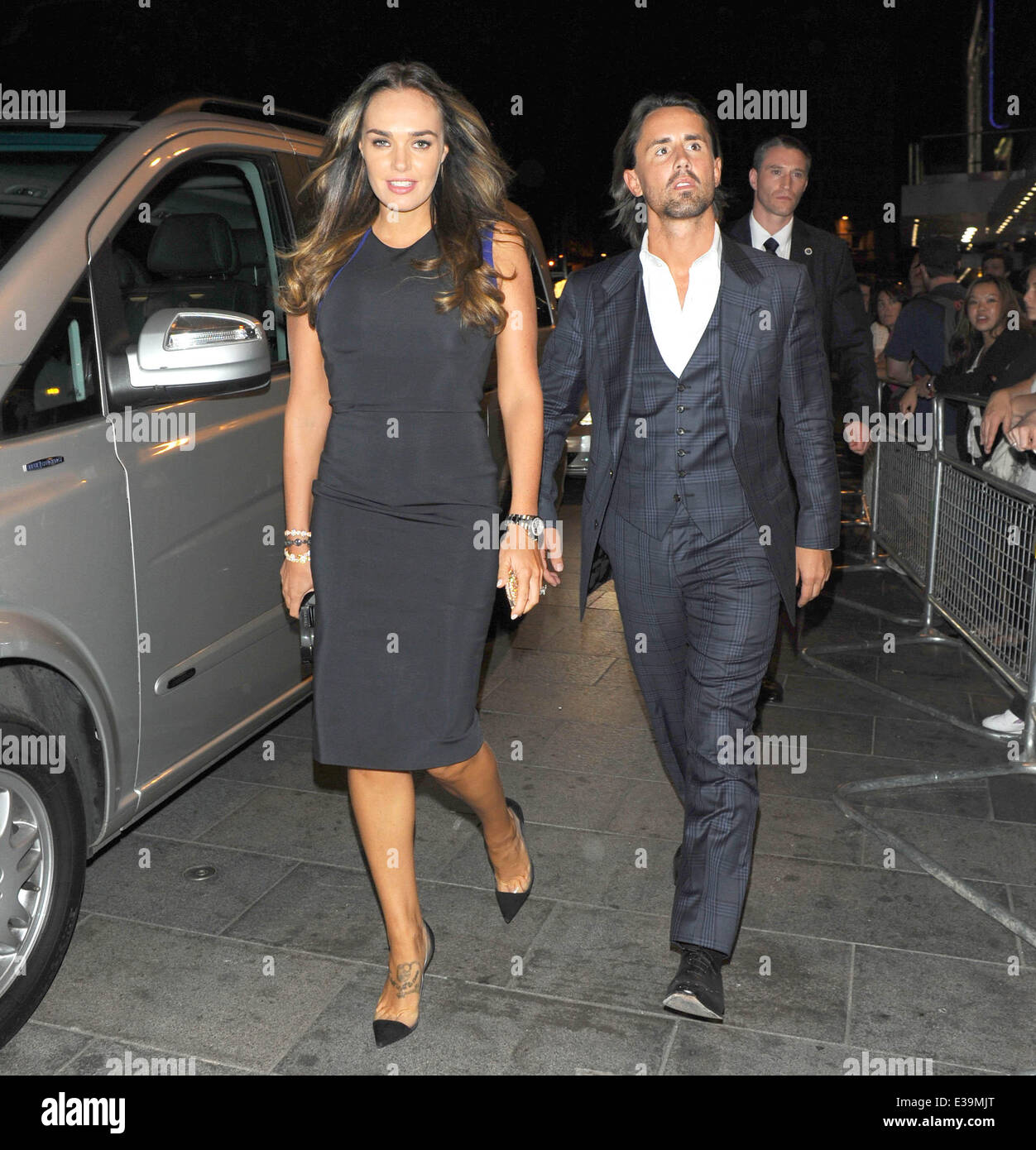 Tamara Ecclestone and Jay Rutland leave world premiere of 'Rush' held ...