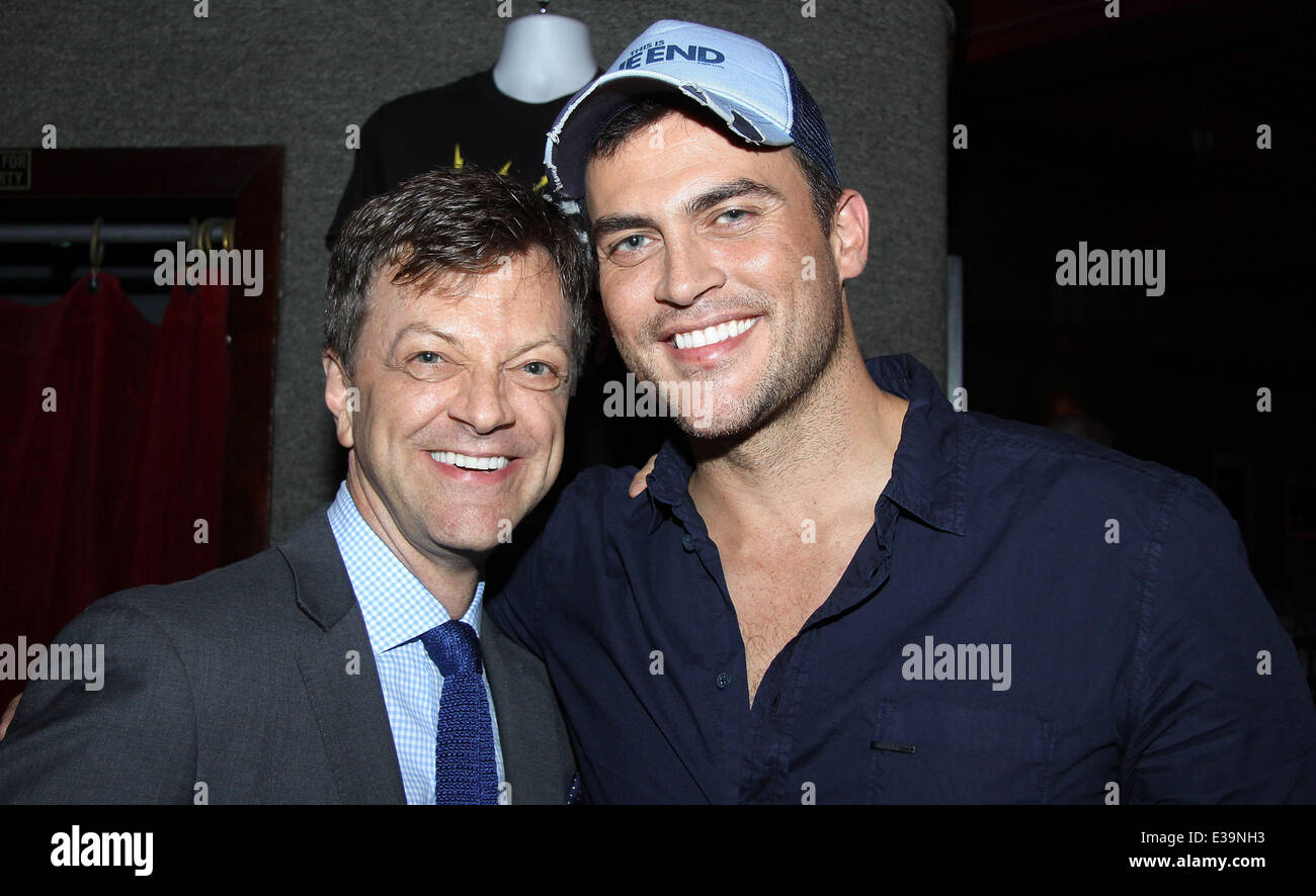 Christopher Sieber Minnesota Boy Does Well, concert at Birdland ...