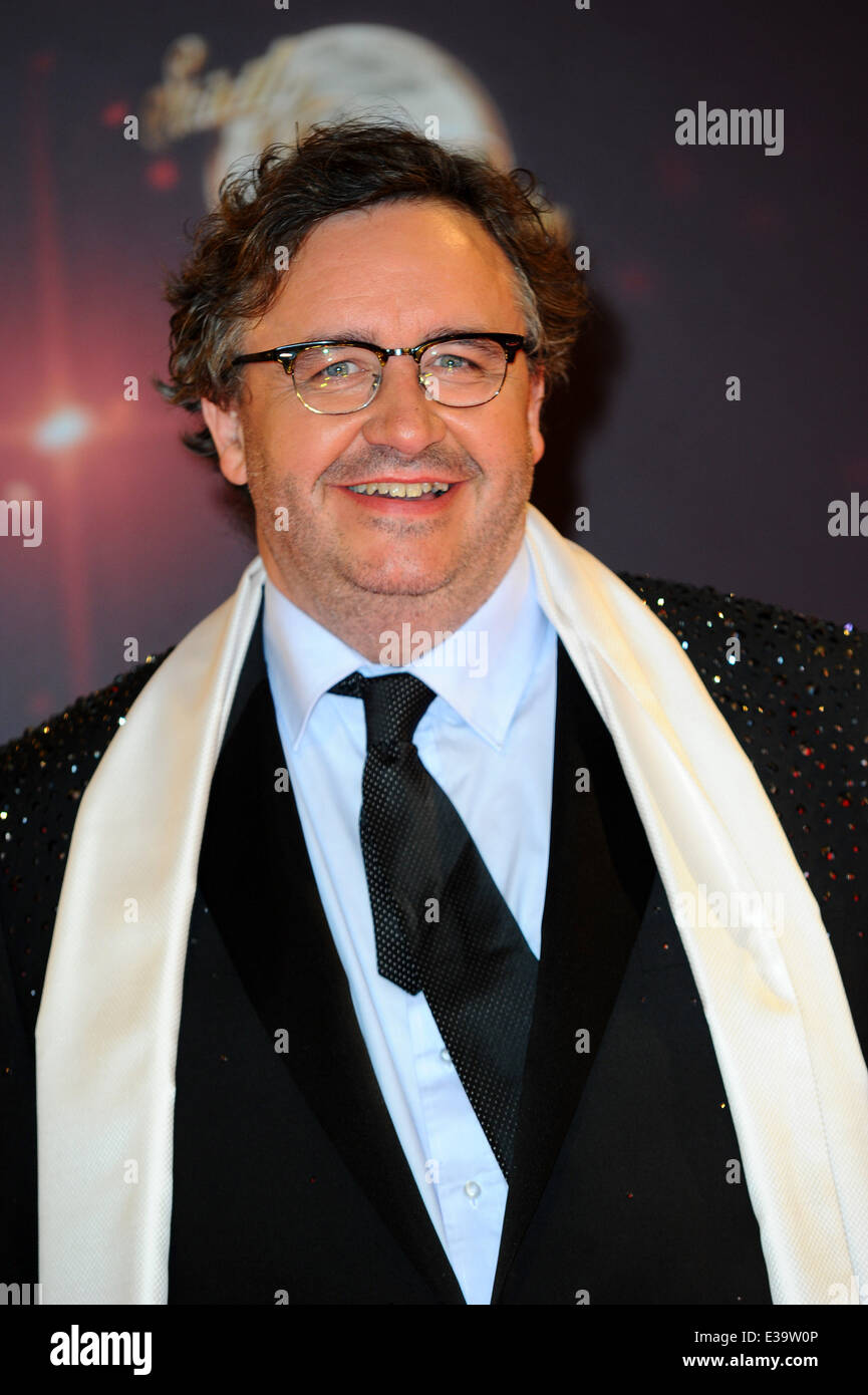 Mark benton strictly come dancing hi-res stock photography and images ...