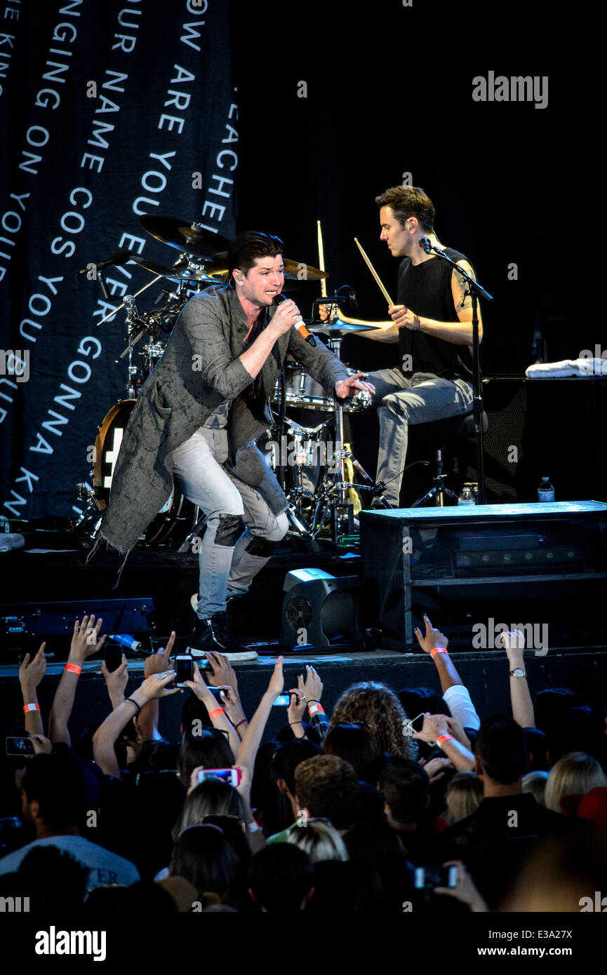 Toronto ontario canada 22nd june hi-res stock photography and images ...